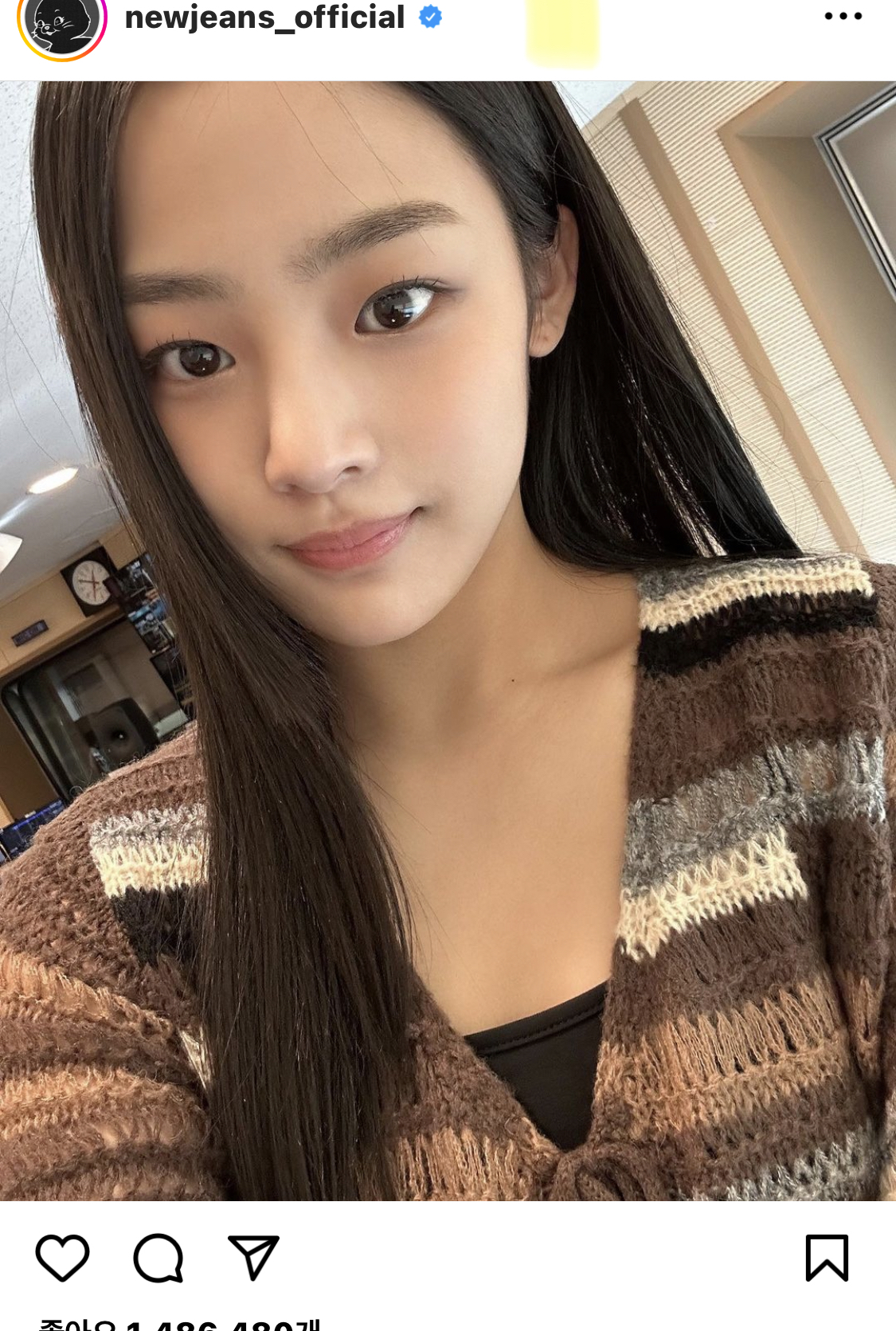 K-netizens react to the opinion that NewJeans Minji looks handsome - KBIZoom