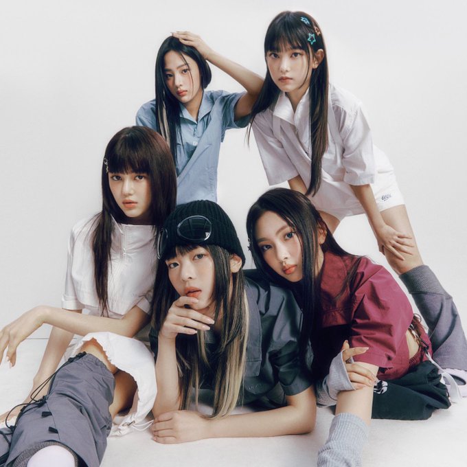 K-netizens compare NewJeans to iPhone and IVE to Samsung Galaxy - KBIZoom